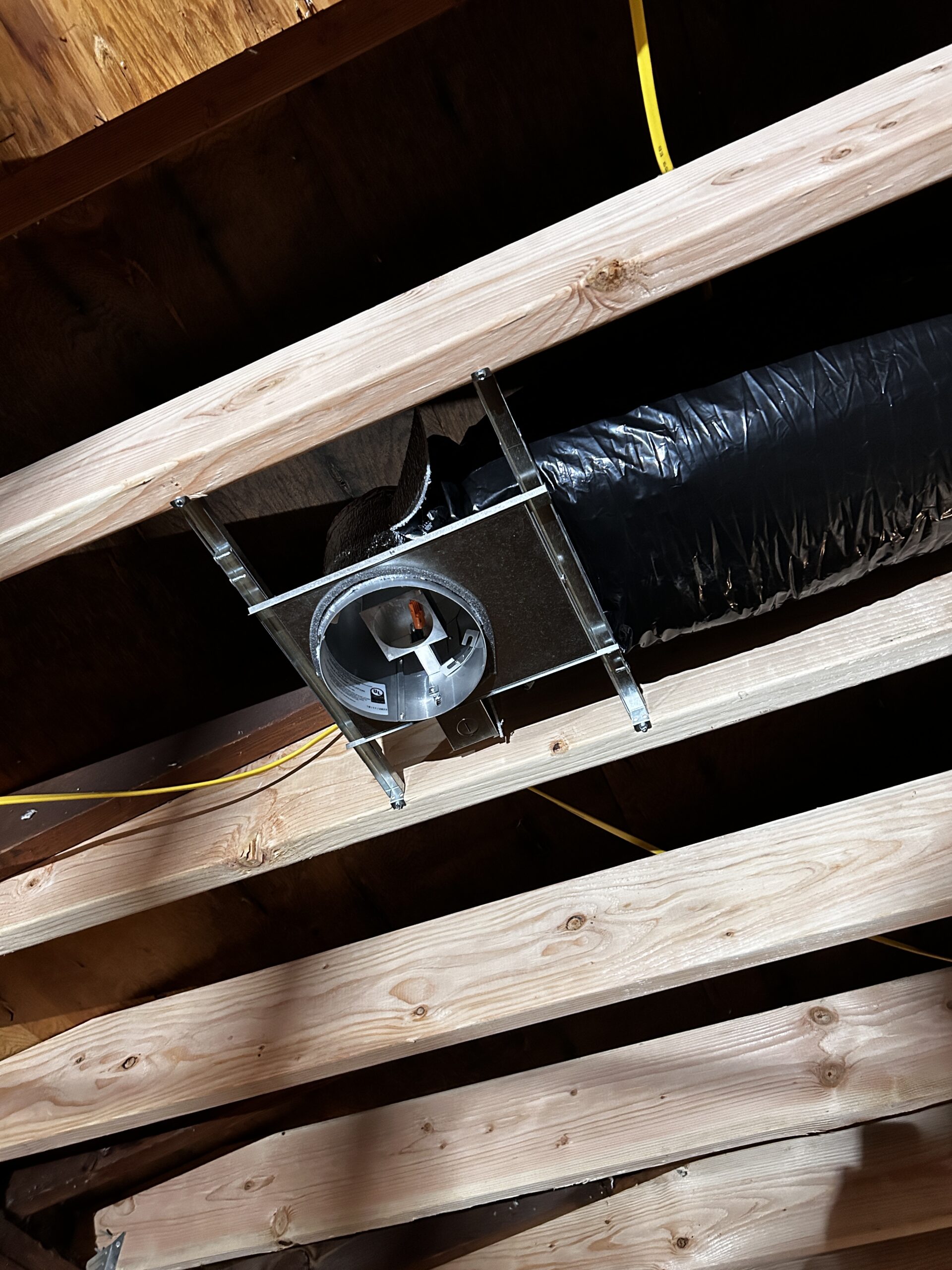 Fusion Air 6-inch Straight Downlight with Integrated Air Diffusion ...