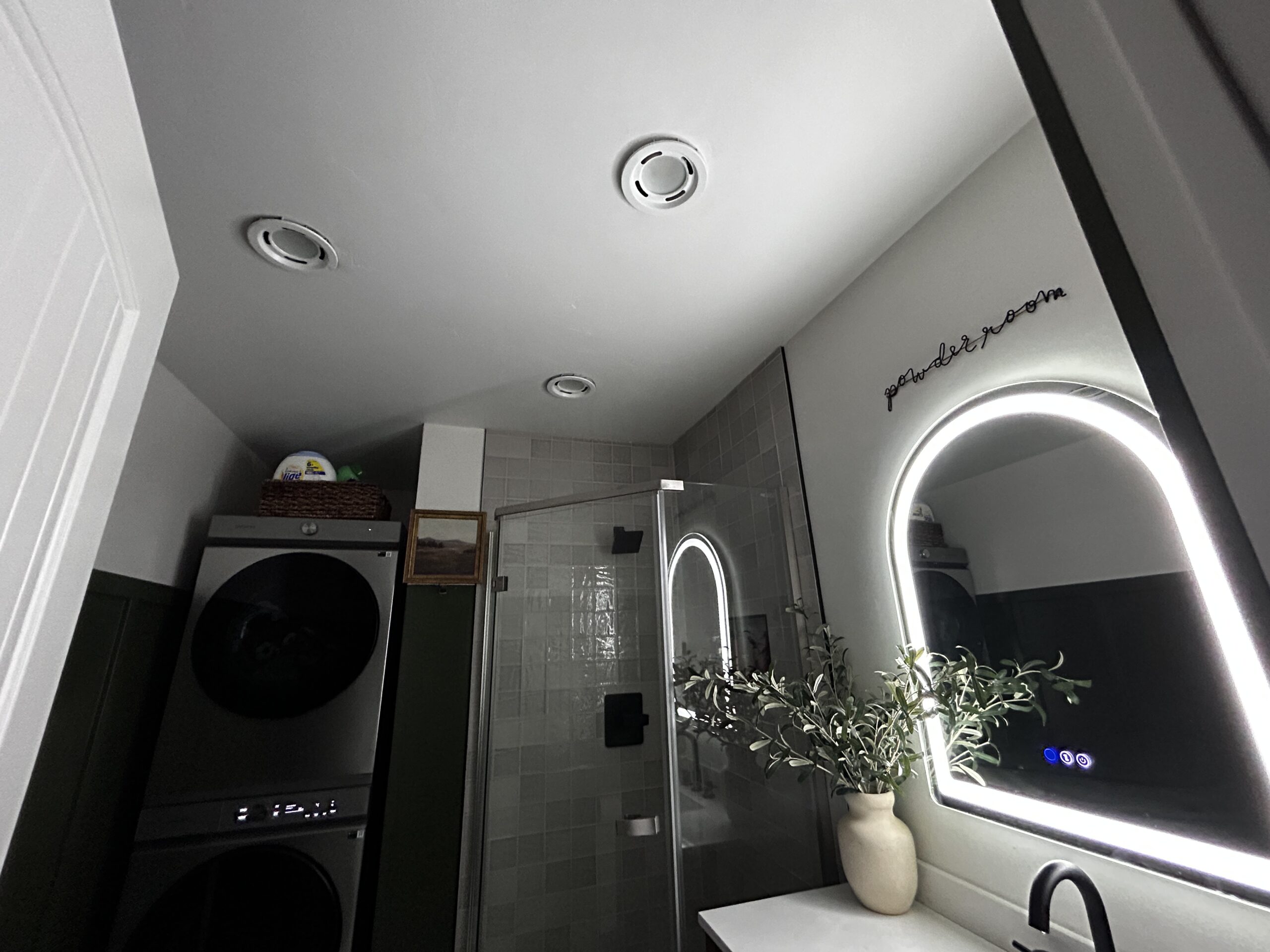 Fusion Air 6-inch Straight Downlight with Integrated Air Diffusion ...